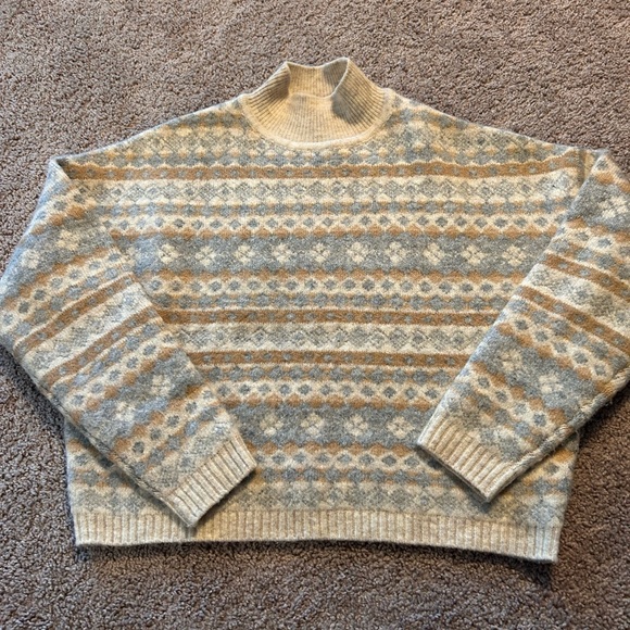 London Kaye | Sweaters | London Kaye Mossy Yarn Cropped Tan Blue High ...